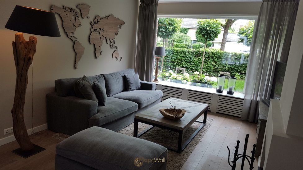 Walnut map without oil - Woodenworldmap.com